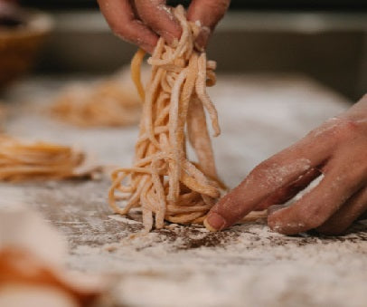 How to Make Handmade Fusilli Pomodoro – Nella Cutlery
